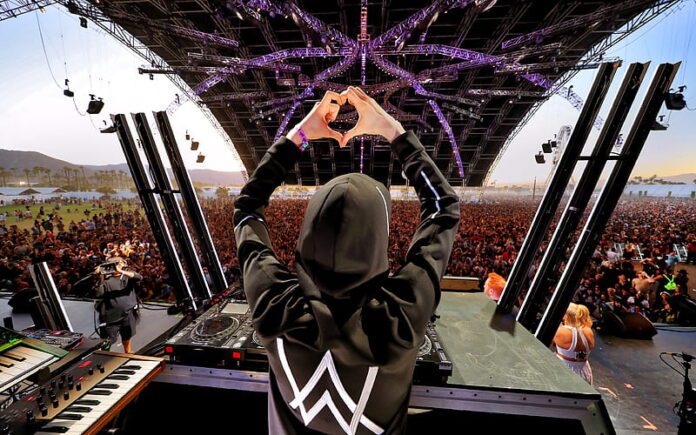Alan Walker Height Weight Age And Body Statistics Biography ...