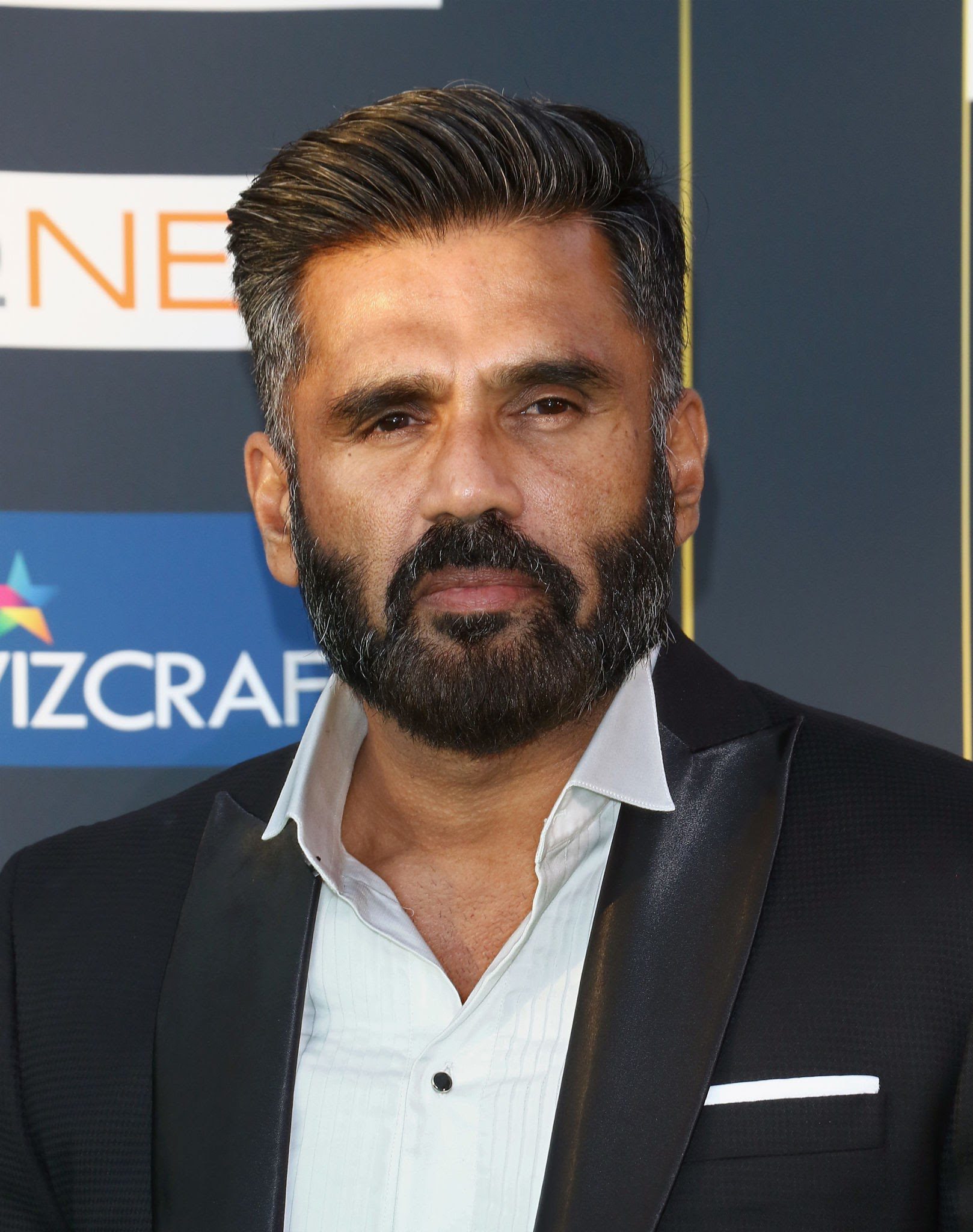 Suniel Shetty Height Weight Age And Body Statistics Biography ...
