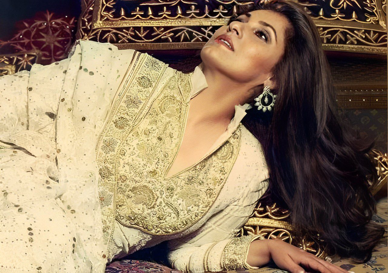 Dimple Kapadia Age Boyfriend Husband Family Biography | Celebrities Details