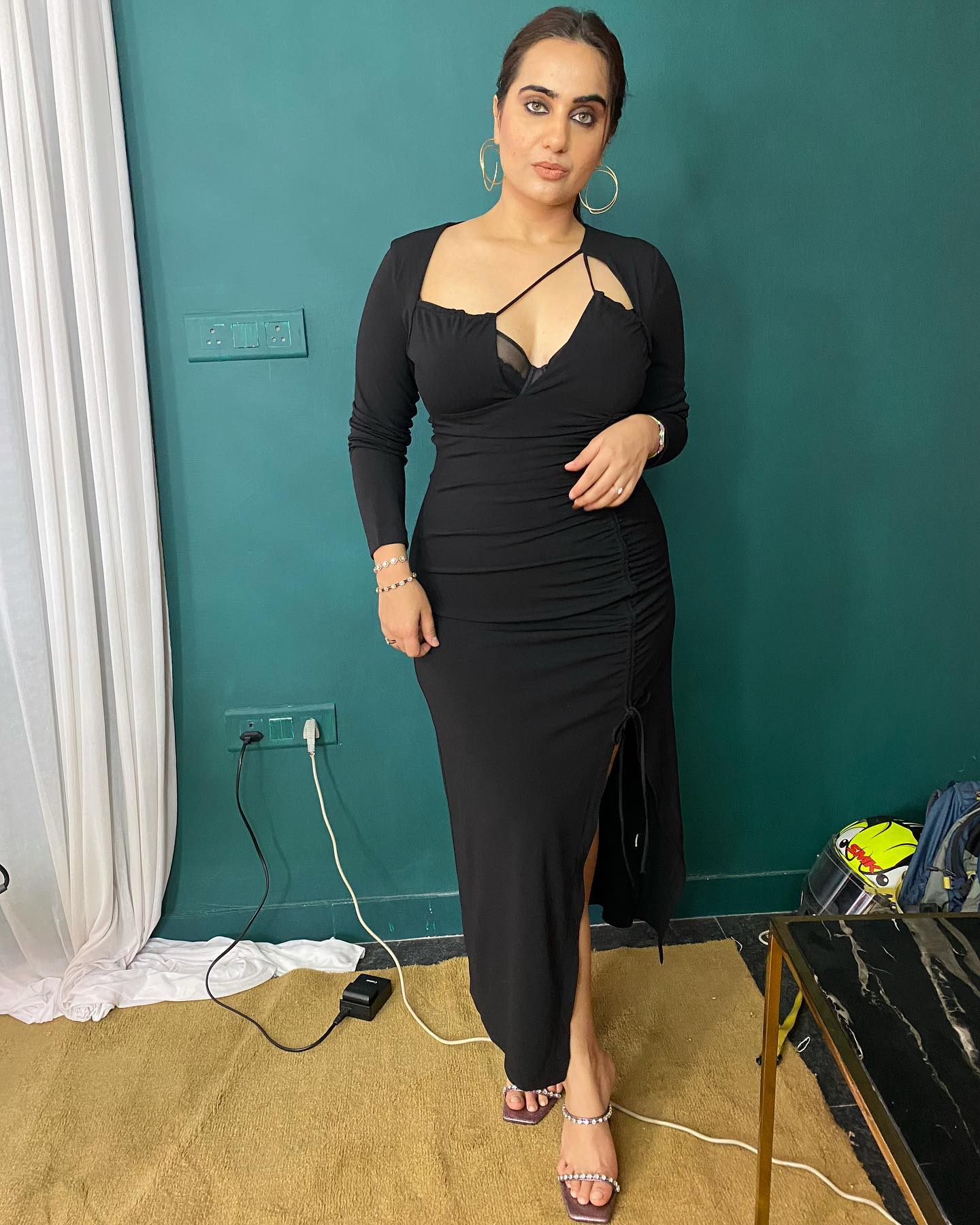 Kusha Kapila Age Boyfriend Husband Family Biography | Celebrities Details